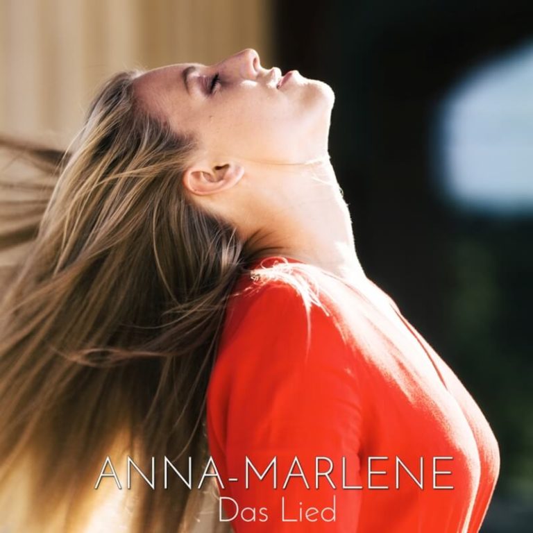 Anna-Marlene: Electropop of adventurous Origin – bangup bullet